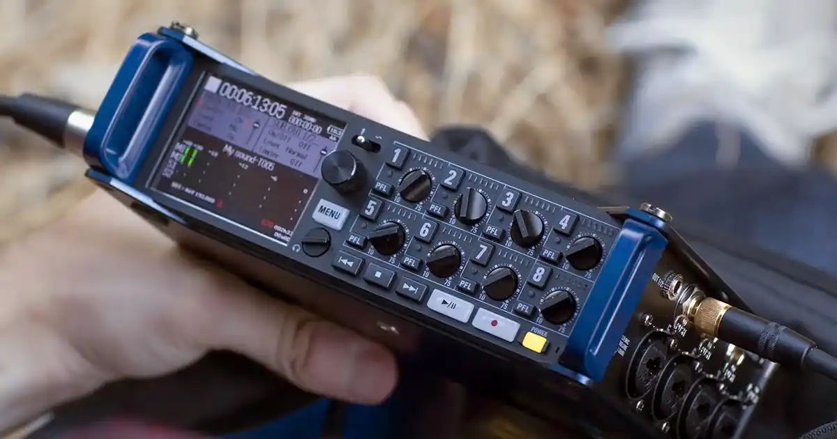 Zoom F8 Multi-Track Field Recorder Rental